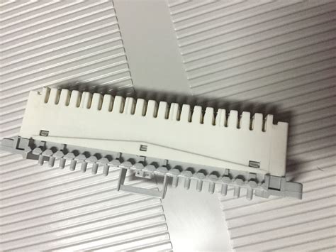 LSA PLUS Krone Disconnection Module White 10 Pair Disconnection Module