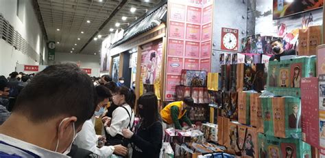第11屆台北國際動漫節南港展覽館一館登場 台灣偶像團體「akb48 Team Tp」、漫寶 Manbo開幕讚台 威傳媒新聞 Winnews