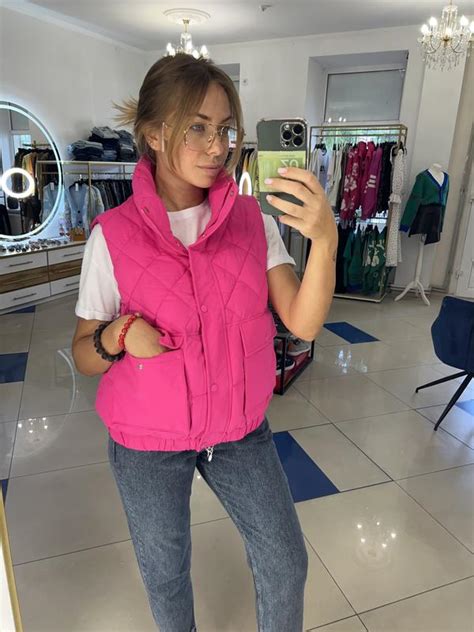 Жилетка — ціна 1150 грн у каталозі Жилетки Купити жіночі речі за доступною ціною на Шафі