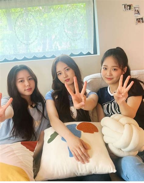 Triples Members Profile Age Bio Wiki Facts And More Kpop Members Bio