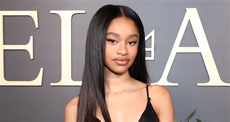 Bel Airs Akira Akbar Dishes On What Makes Her Ashley Banks Different From The Original ‘fresh