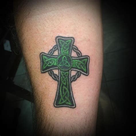 Awesome 70 Traditional Celtic Cross Tattoo Designs A Visual