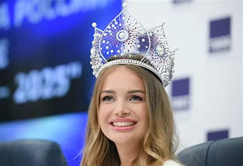 Den Vakreste Jenta I Russland Kunne Ikke Erobre Dommerne I Miss Universe Konkurransen Hvem Er