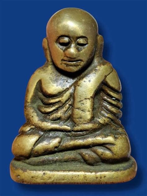 หลวงพ่อเงิน Ennxo