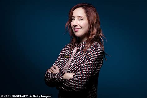 I M A French Sex Expert Here Are My Tips To Revive Your Sex Life Daily Mail Online