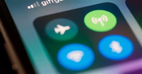 Can I Connect Bluetooth Speaker To Vankyo Projector Easy Steps Home Theater Geek