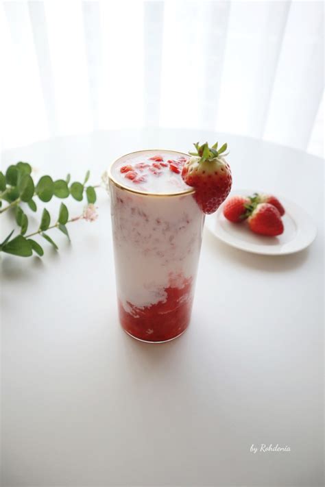 딸기라떼 생딸기우유 만들기 딸기 세척법 씻는법 칼로리 제철 딸기요리 네이버 블로그