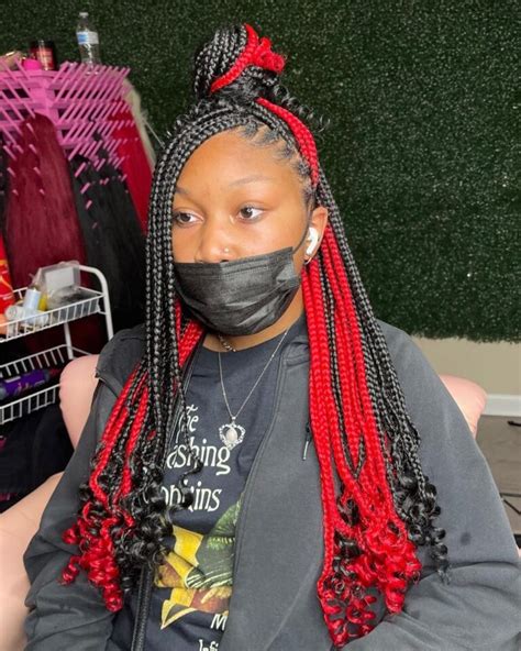 The 15 Best Peekaboo Braids Color Combinations For Black Girls
