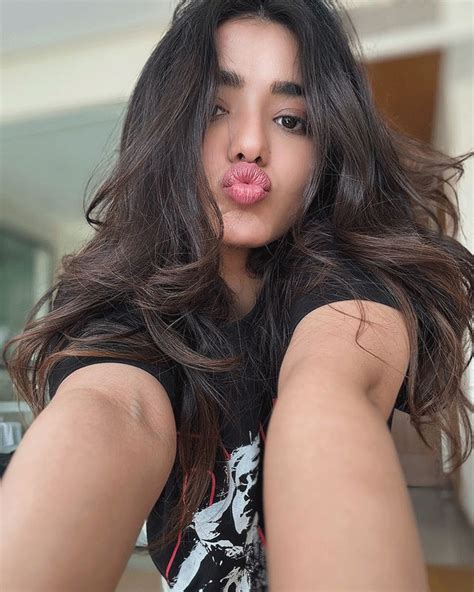 Ketika Sharma S Dress Is An Absolute Showstopper Ketika Sharma S