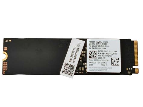 Samsung PM991 MZVLQ128HBHQ-00000 128GB 2 Nvme SSD Fiyatı
