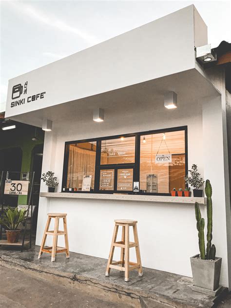 ชมไอเดีย เปลี่ยนพื้นที่หน้าบ้านให้กลายเป็นคาเฟ่มินิมอล ในงบ 4 หมื่น