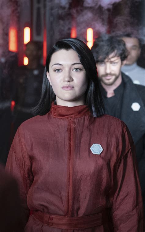 802x1282 Resolution Isa Briones In Star Trek Picard 802x1282 Resolution