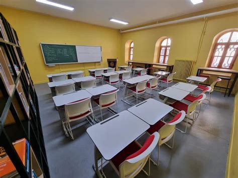 Cambrigde Igcse Sınıfımız Hayırlı Olsun Kabataş Erkek Lisesi