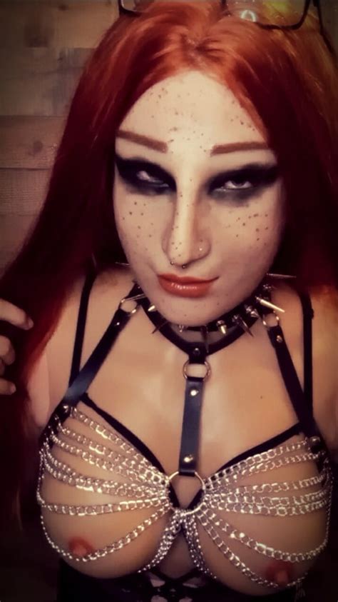 Female Masking 34 Pics XHamster