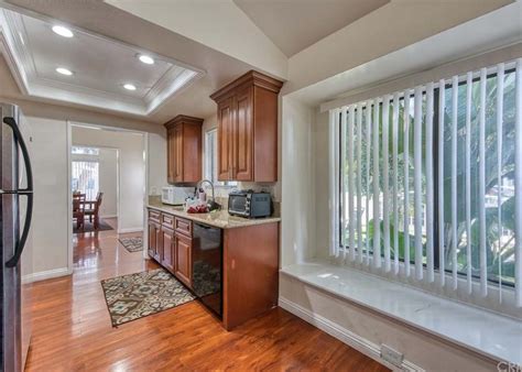 7941 Moonshadow Cir Huntington Beach Ca 92647 Redfin