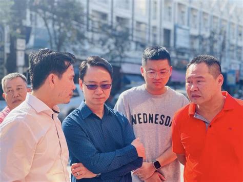 កូនប្រសារអ្នកឧកញ៉ា ម៉ុង ឫទ្ធី បើកសម្ពោធផ្សារ វីនសូ សាខាឈូកមាស