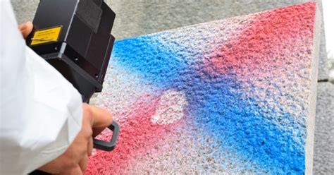 포토 레이저 쏘자 점점 없어지는 낙서