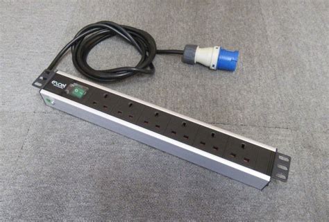Excel D16 6h Exl 6 Way Horizontal Pdu 6 Uk Socket 16a Iec 60309 Plug