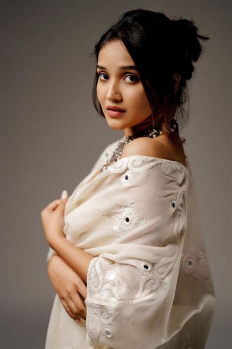 Anikha Surendran Hd Photoshoot Stills South Indian Actress