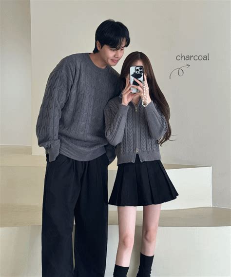 초특가 단독2사이즈세트가능 꽈배기 카라 크롭 투웨이 집업 남녀공용 오버핏 하찌 니트 커플룩 시밀러룩 데이트룩 가을 겨울