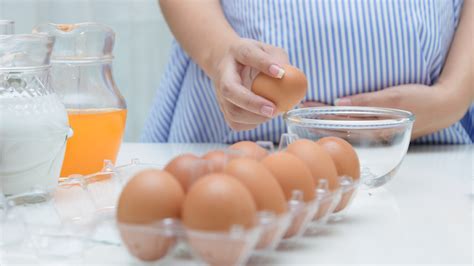 Why Do Some People Crave Eggs When Pregnant
