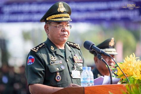 លោក ឧត្តមសេនីយ៍ឯក ហ៊ុន ម៉ាណែត អញ្ជើញក្នុងពិធីសមោ្ពធសមិទ្ធផលនានារបស់សាលាពលទាហានទី៣