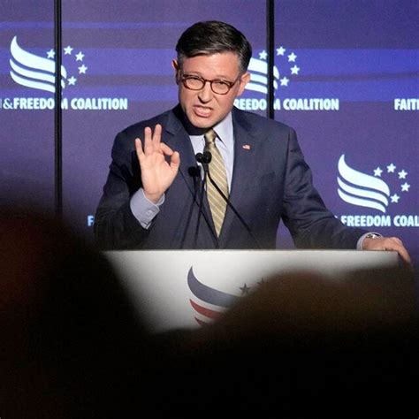 ‘steven Universe Creator Says She Had To Fight Cartoon Network To Include Queer Characters