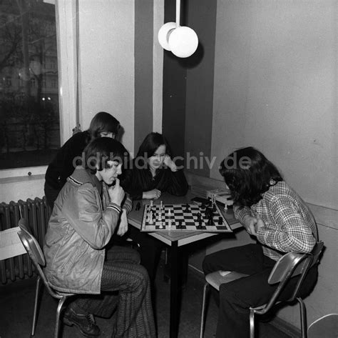 Ddr Bildarchiv Berlin Jugendclub Berlin Bornholmer Strasse