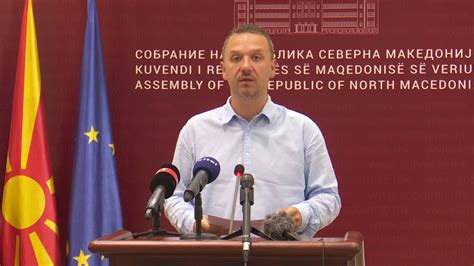 Христијан Мицкоски е антиевропски политичар Youtube