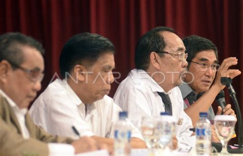 Seminar Nasional Api Antara Foto