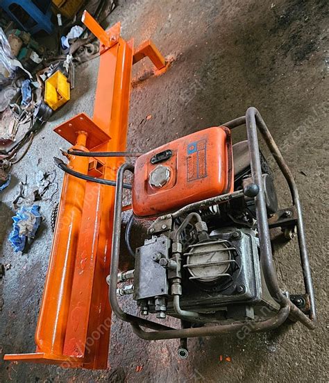 유압도끼 농기계농업용공구 중고나라