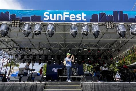 Sunfest 2019 Brightline To Offer Special Sunfest Late Night Train Schedule