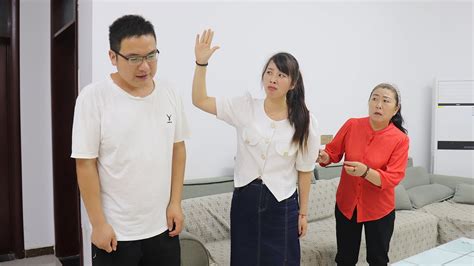 贫穷母亲拿到一百万拆迁款，假装生病试探儿女是不是孝顺，儿女的做法令人感动【蓬勃剧场儿】 Youtube
