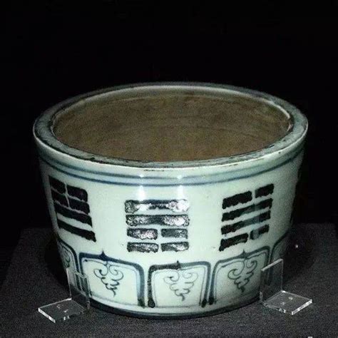 颠覆你的认知！这些馆藏的元青花都不是苏勃泥青瓷器元代成分