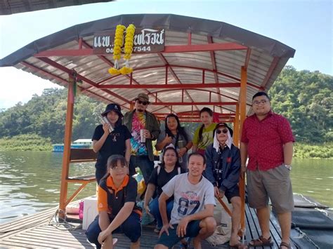 🏡 แพพรไพโรจน์ หลัง1 แพลากขนาดกลาง พักได้ 10 18 ท่าน ราคาเบาๆ 6 500 พร้อมคาราโอเกะ ️🎁 ☎️ 062