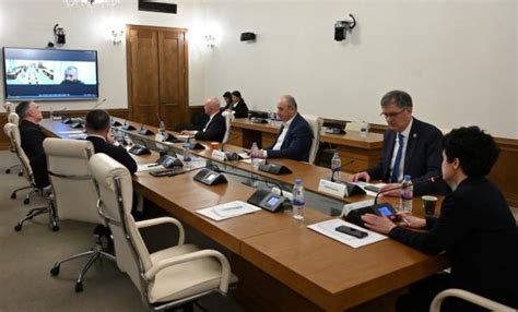 „ნეტავ „ვივამედში“ მყოფი ჩვენი მუმია თუ უყურებს და უსმენს თქვენს მონოლოგს“ წულუკიანის