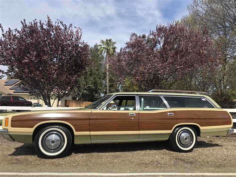 1972 Ford Country Squire Wagon Ltd Classic Ford Country Squire 1972