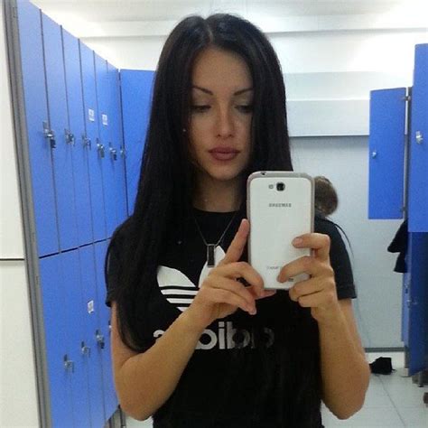 Selfie Scrolller
