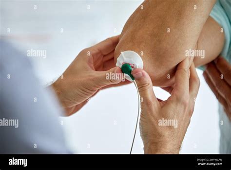 Neuromod Neuromodulation System In Closed Loop For Enhancing The Sleep And The Memory