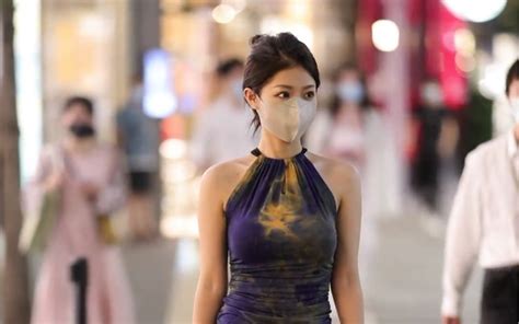 对这种女人味十足的小姐姐毫无抵抗力 bilibili B站 无水印视频解析YIUIOS易柚斯