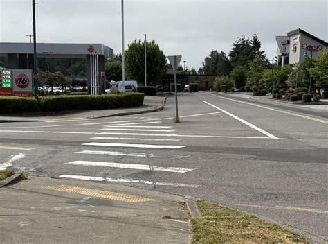 Letter To The Editor Confusing Yield Sign At Intersection Near