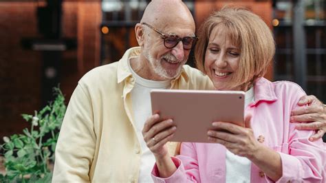 The Difference Between Medicare Part A And Medicare Part B With Therapy Coverage Grow Therapy