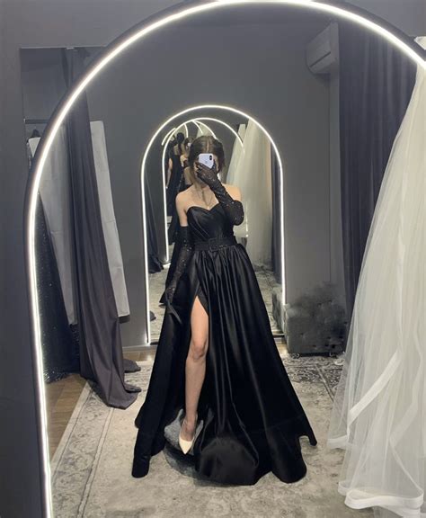 Випускне плаття 9 700 грн Випускні сукні Львів на Olx