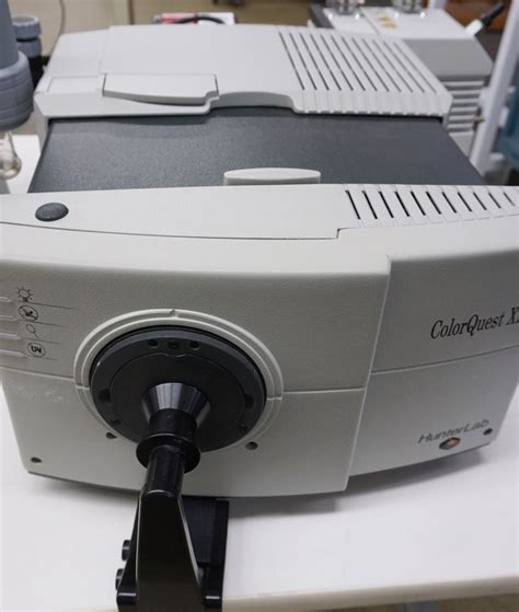 Hunterlab Colorquest Xe Color Spectrophotometer 4348