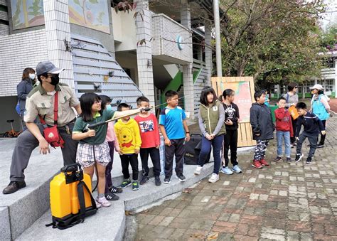 屏東林管處推出森林綠繪本 成校園防火宣導教材 國立教育廣播電臺Channel