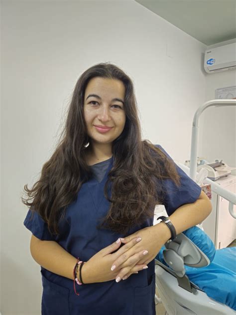 Д р Радина Петкова Зъболекар Стоматолог Пловдив Супердок