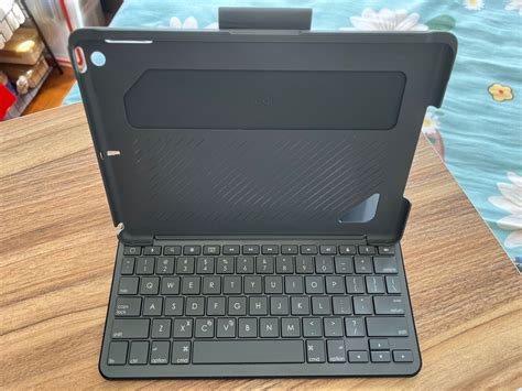 Ipad Logi Bluetooth Keyboard Mobile Phones And Gadgets Mobile And Gadget