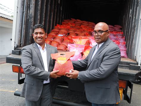 Wasantha Samarasinghe Added A New Wasantha Samarasinghe