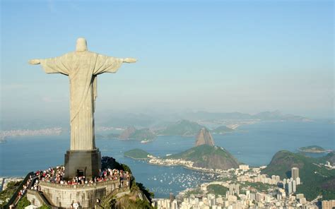 Christ The Redeemer Statue Wallpaper