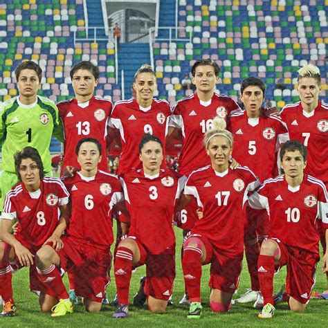 •საქართველოს ქალ ფეხბურთელთა ნაკრები•